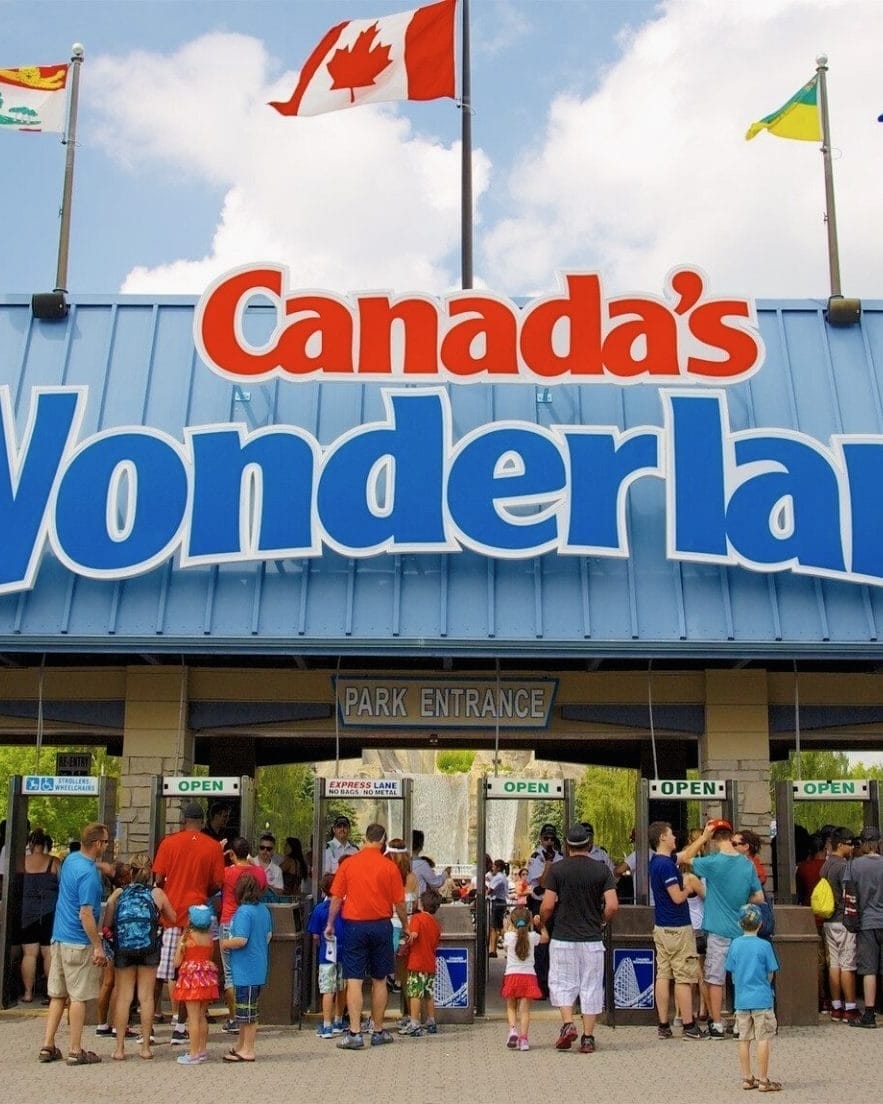 When Does Canada’s Wonderland Open: Everything to Know Before You Go ...